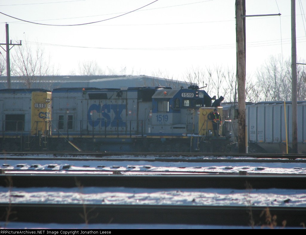 CSX 1519